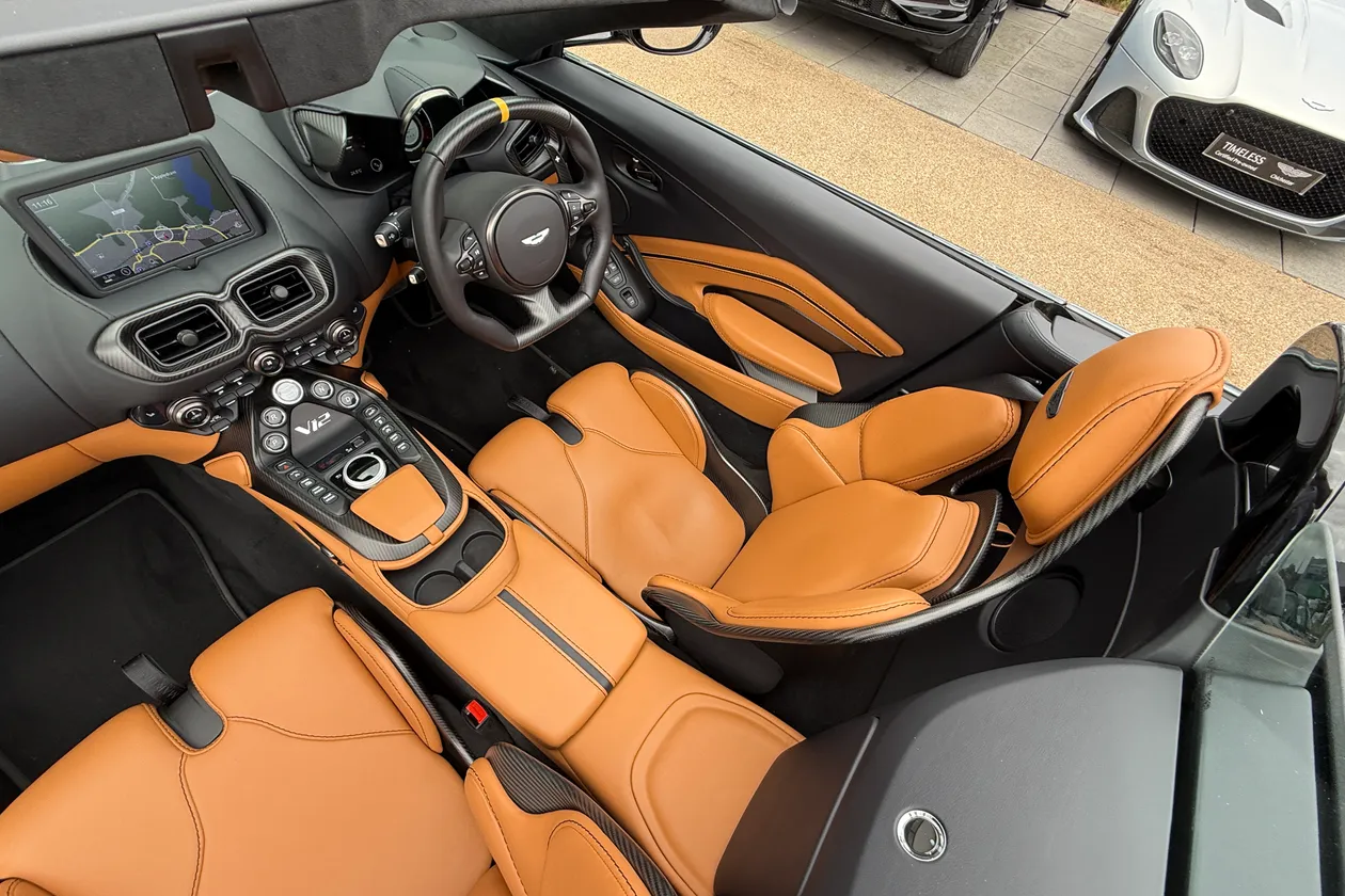 Used 2023 Aston Martin VANTAGE V12 ROADSTER AUTO WX73ZTO | Harwoods ...
